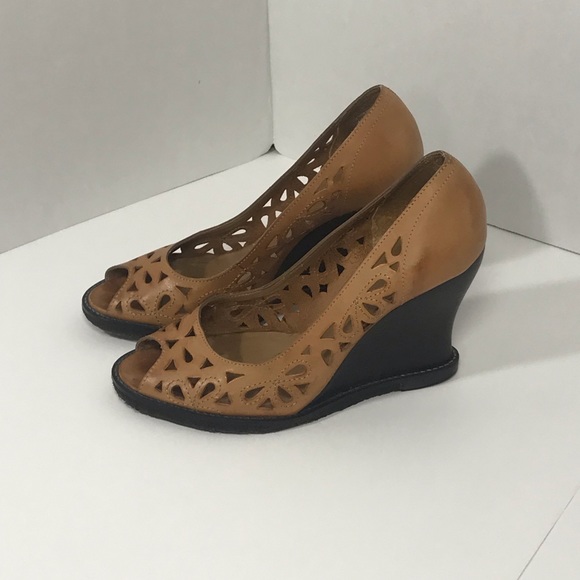 Report | Shoes | Report Brand Wedge Sandals | Poshmark